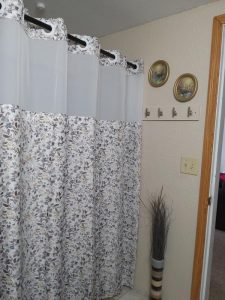 Hookless Website: Innovative Hook-Free Shower Curtains